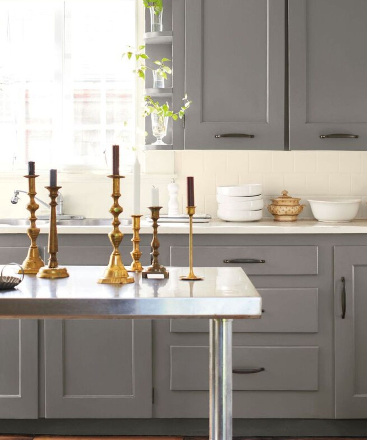 Benjamin Moore's most timeless kitchen cabinet colors | Homes and Gardens