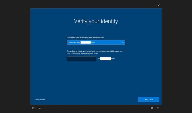 How to reset password from the Lock screen on the Windows 10 Fall ...