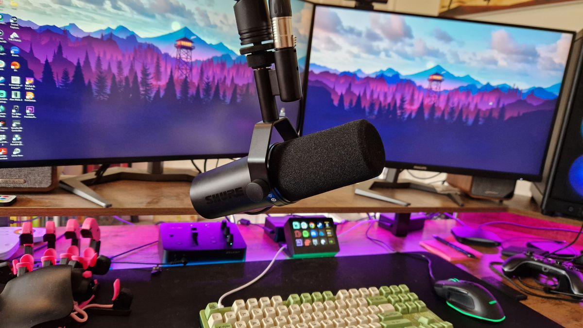 Shure SM7dB review: "There's simply no place to hide with a mic this good" | GamesRadar+