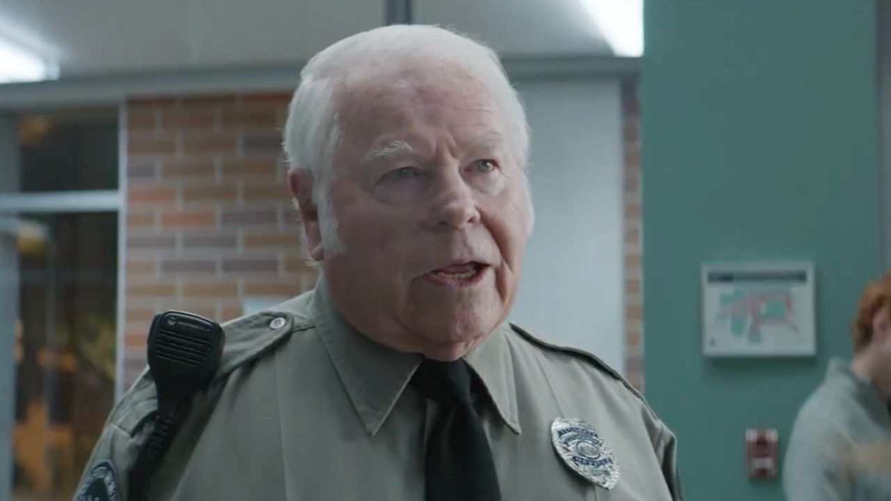 OG Halloween Actor Charles Cyphers Is Dead at 85, And Horror Fans Are ...