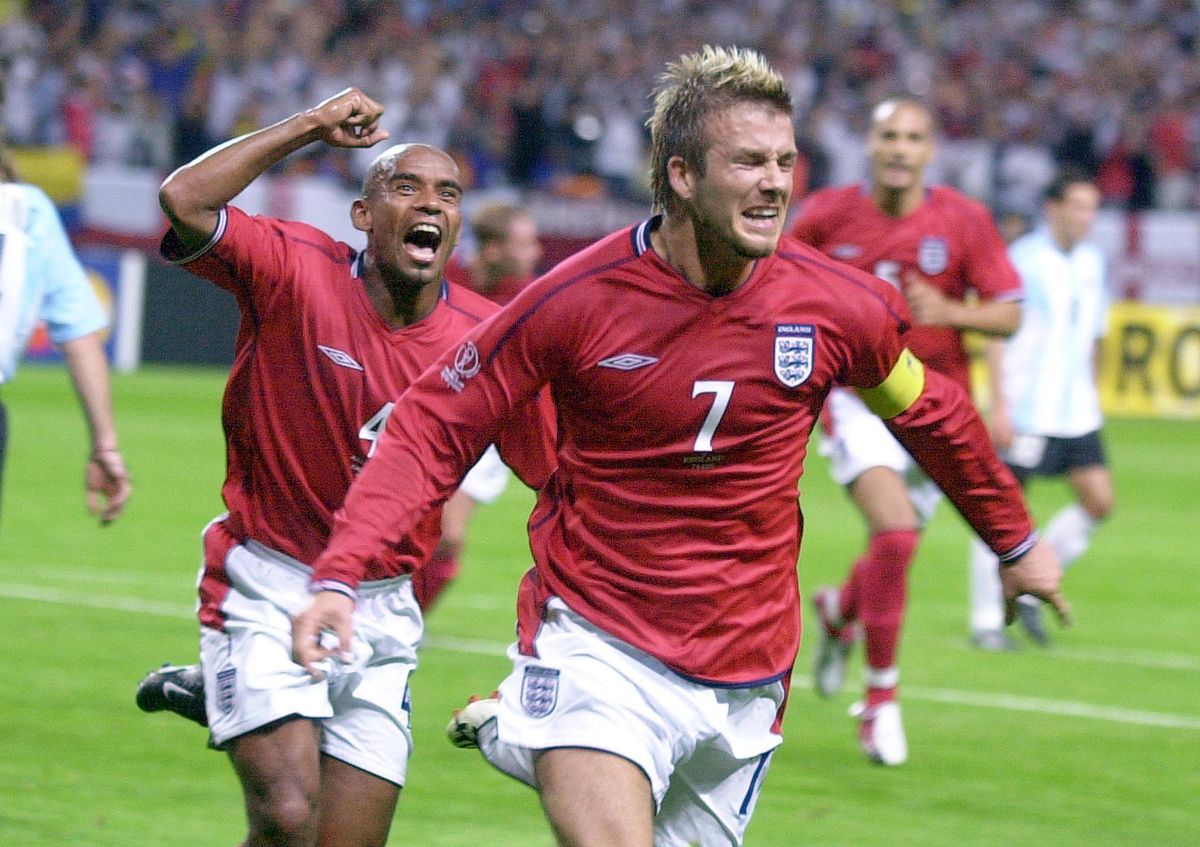 On this day in 2002: David Beckham’s broken metatarsal sparks England ...