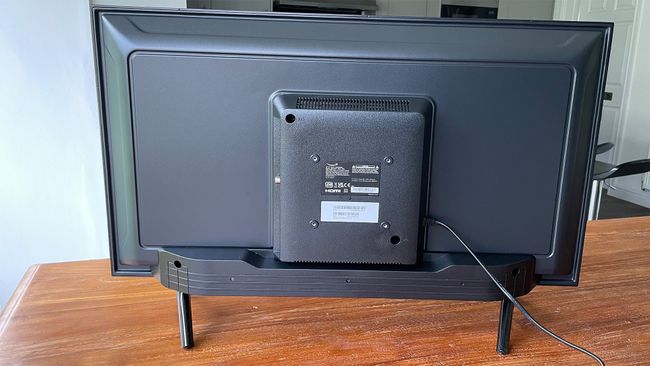 Amazon Fire TV 32-inch 2-Series review: bright, smart and very cheap ...