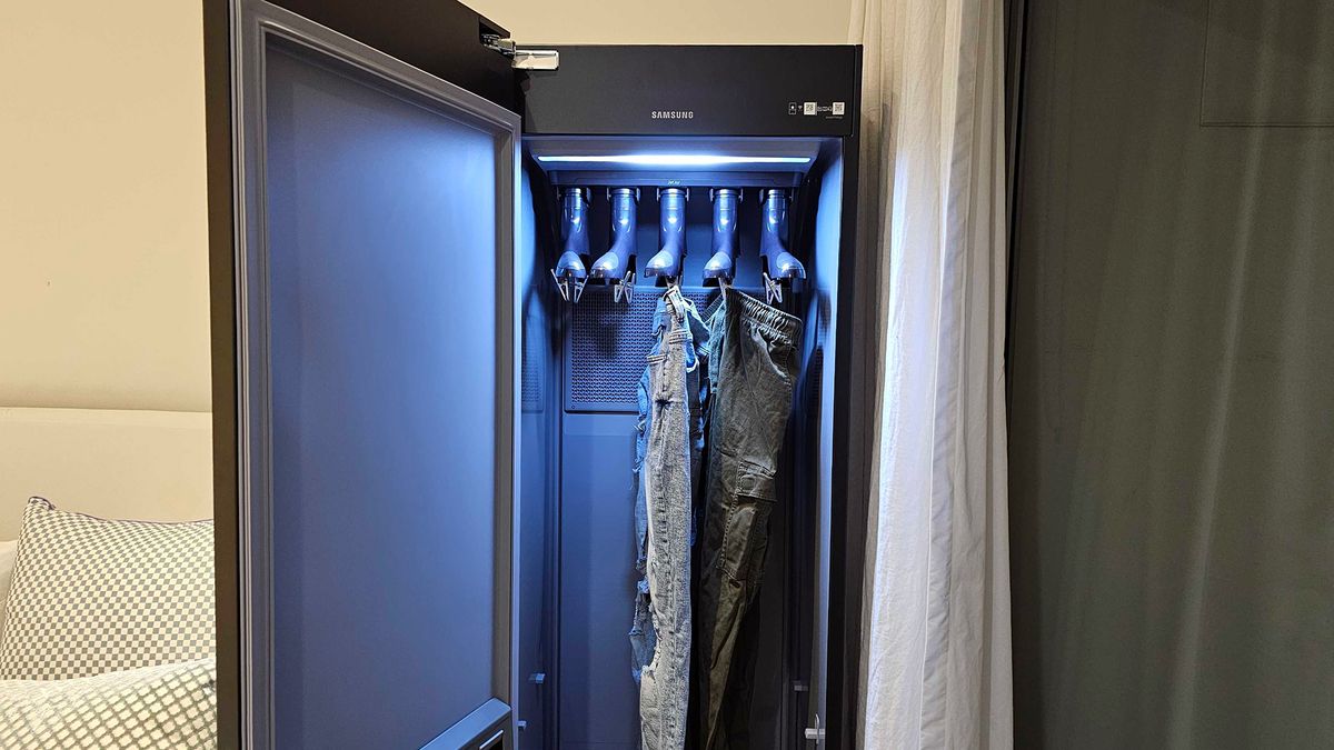 Samsung's luxury steaming and drying wardrobe is exactly what I need in ...
