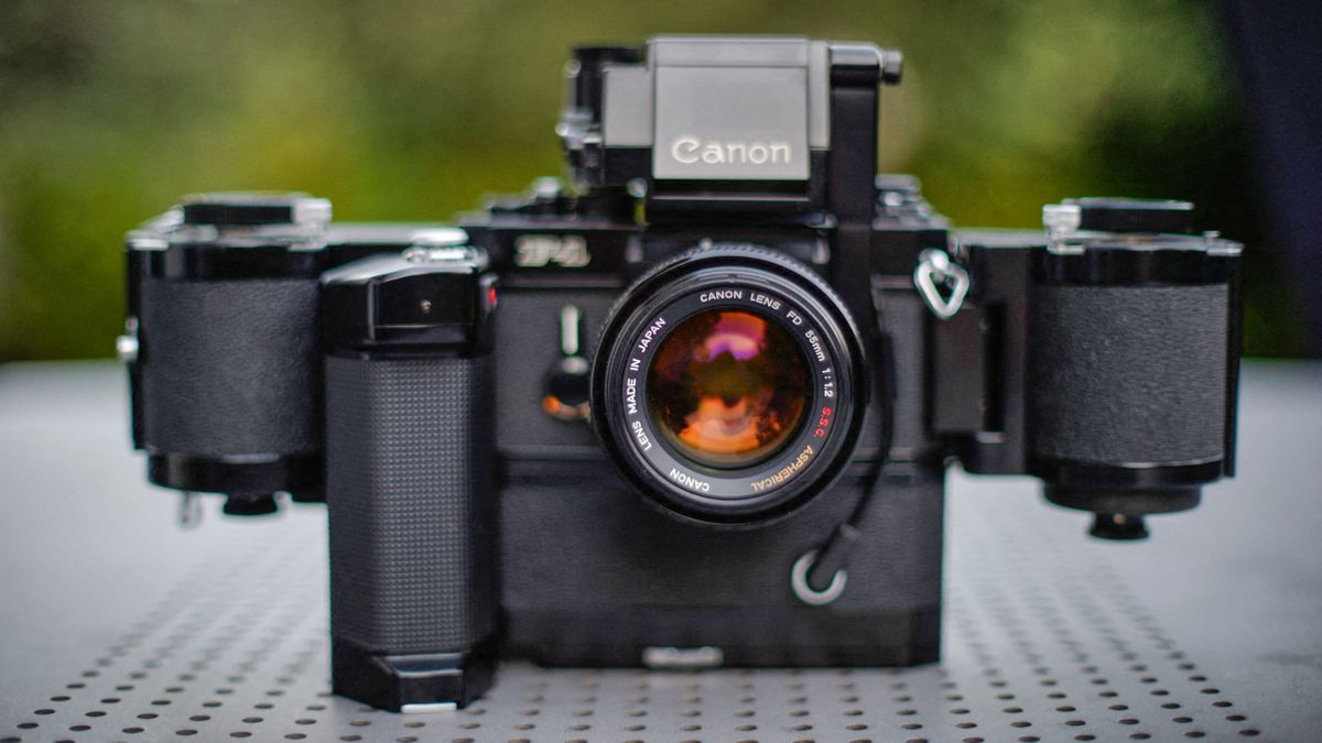 This 1970s SLR camera launched with a record-breaking 180 accessories ...