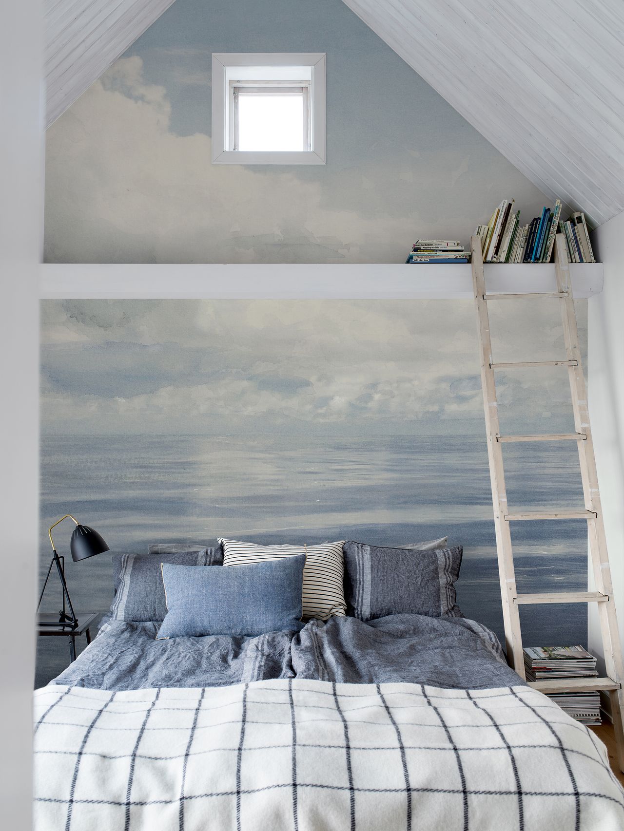 Cool bedroom ideas: 11 schemes that blend style with comfort | Homes ...