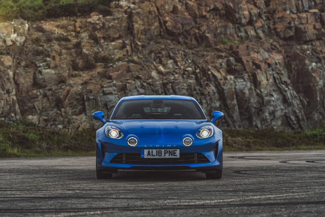 Alpine A110 review and testdrive | Wallpaper