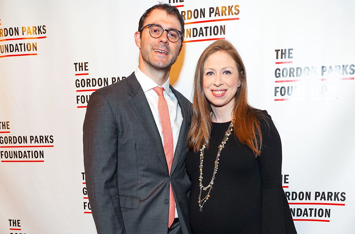 Chelsea Clinton welcomes third child with husband Marc Mezvinsky ...