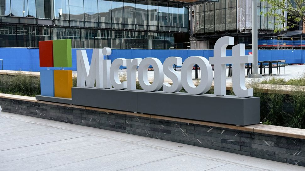 Microsoft May 2024 live blog: Surface updates, Copilot+PCs and more ...