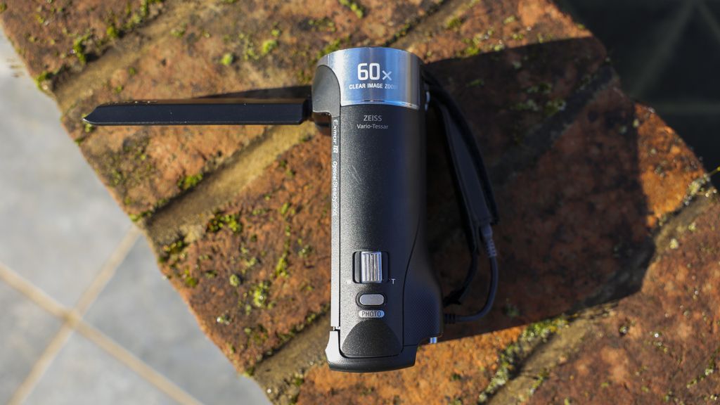 Sony HDR-CX405 Handycam review: a cheap, compact HD camcorder | Digital ...