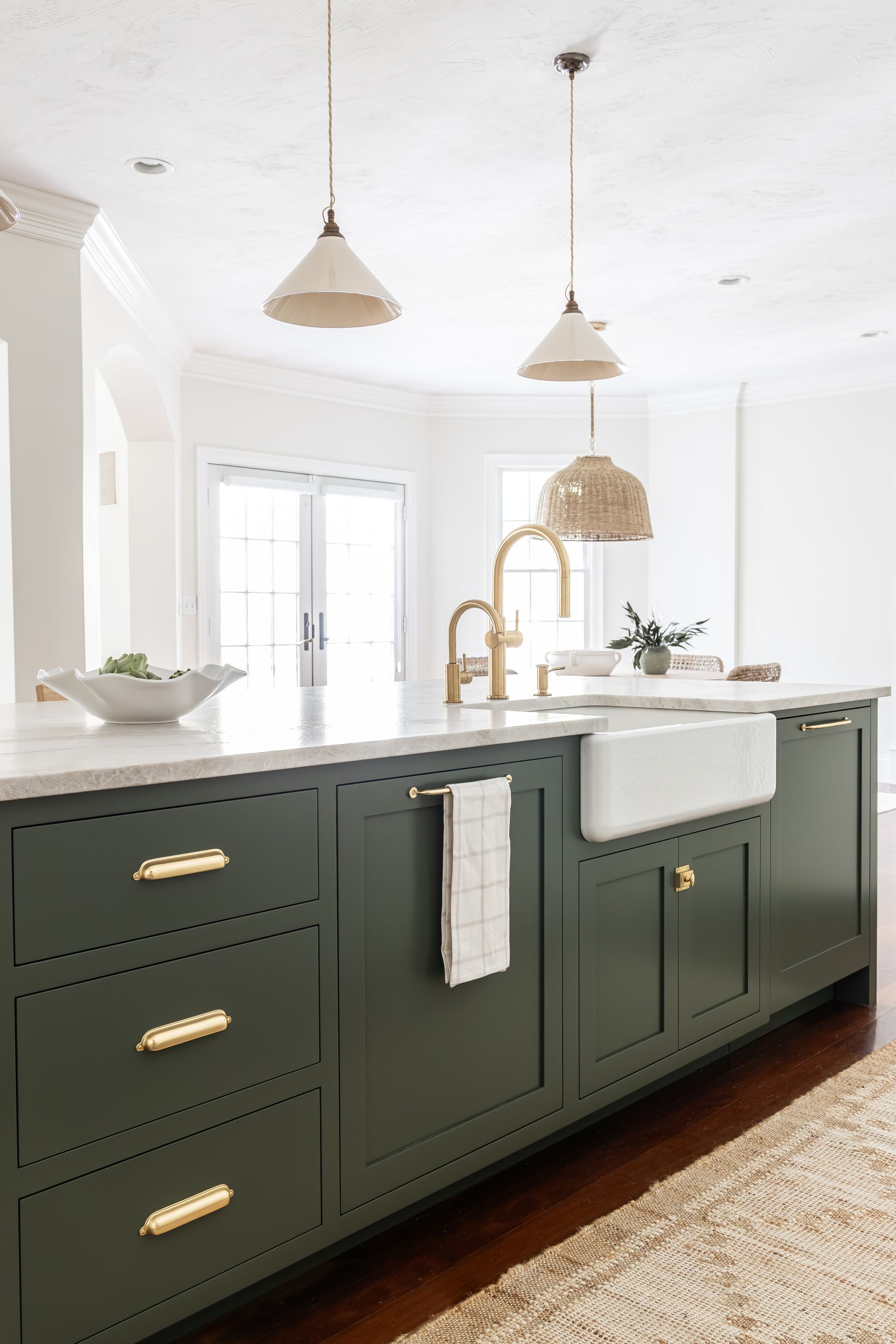 Benjamin Moore's 'Vintage Vogue' Is a Perfect Timeless Green | Livingetc