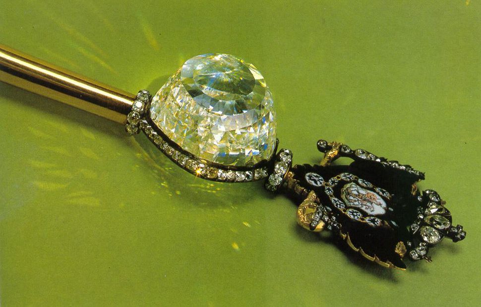 Sinister Sparkle Gallery: 13 Mysterious & Cursed Gemstones | Live Science