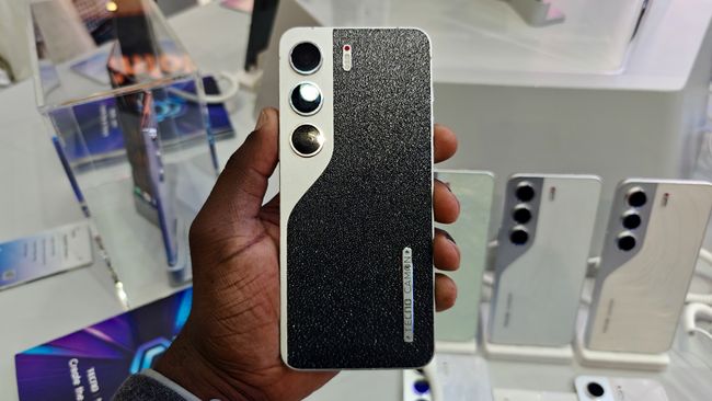 The company that makes Nokia phones is spinning off its own branded ...