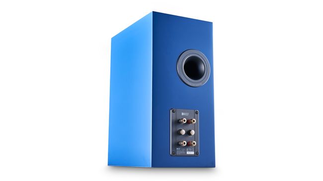 KEF R3 Meta review: an elevated and entertaining performance from ...