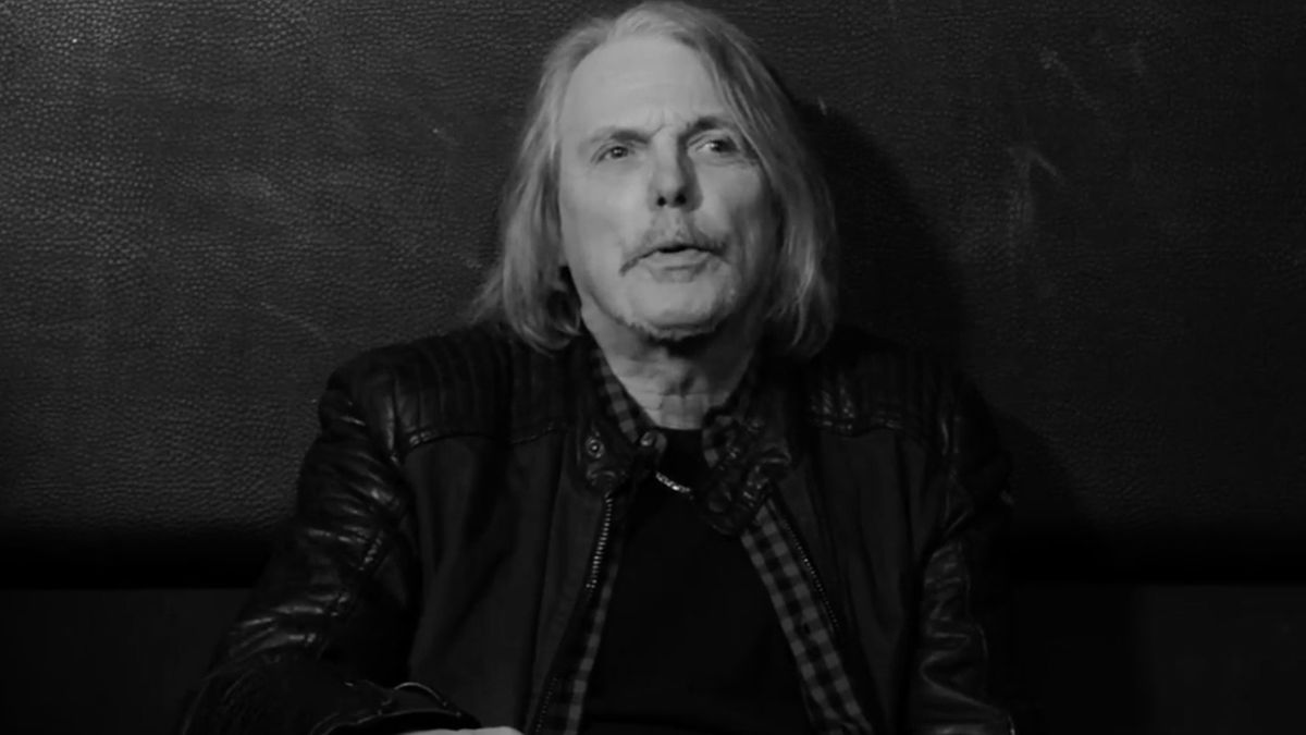 Scott Gorham pitches in on his love of golf | Louder