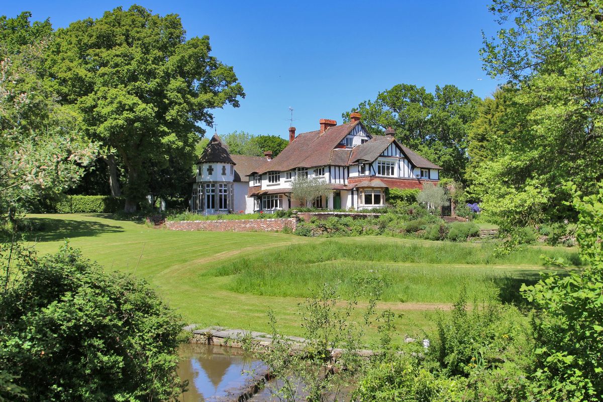 An extraordinary estate set in the countryside that inspired Turner ...