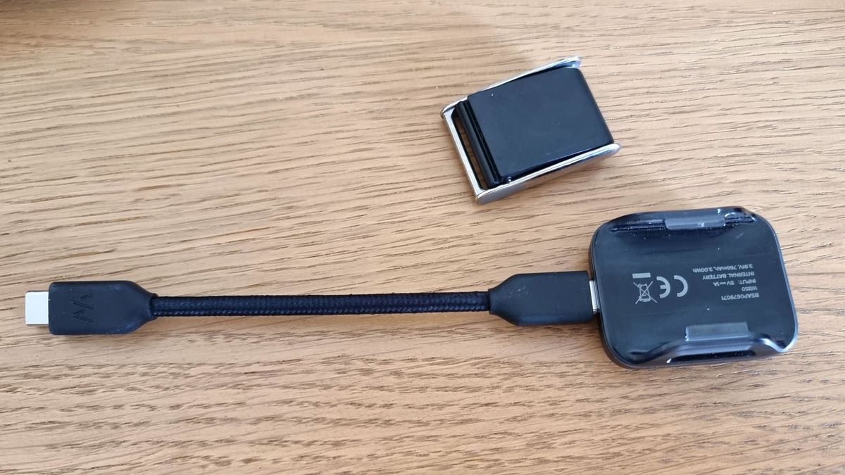 Whoop MG review — Screenless fitness tracker for serious athletes ...