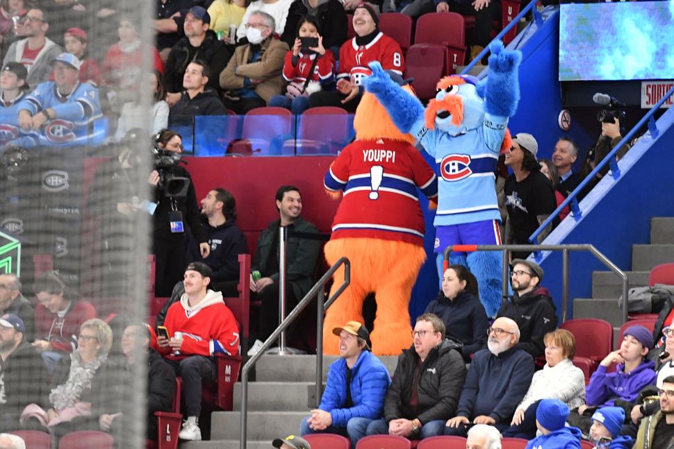 Montreal Canadiens mascot Metal rocks out to Faith No More | Louder