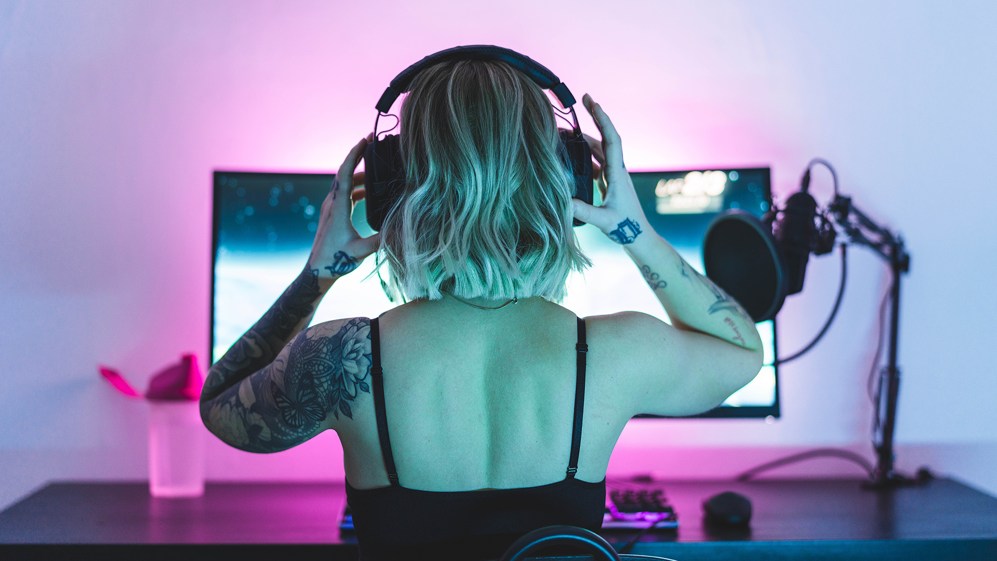 Microsoft explains game-crashing bug in latest Windows 11 update, says ...