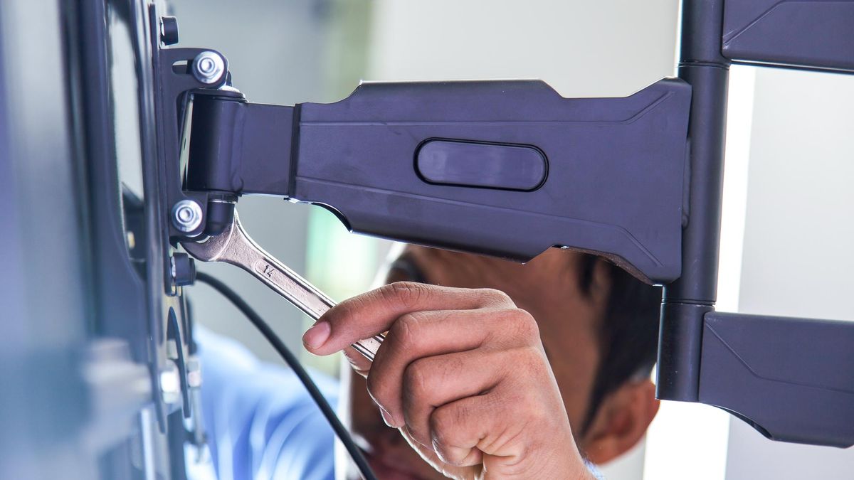 How to mount a TV to the wall in 8 easy steps | Tom's Guide