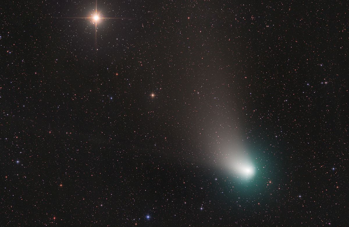 How to view and photograph comets | Space