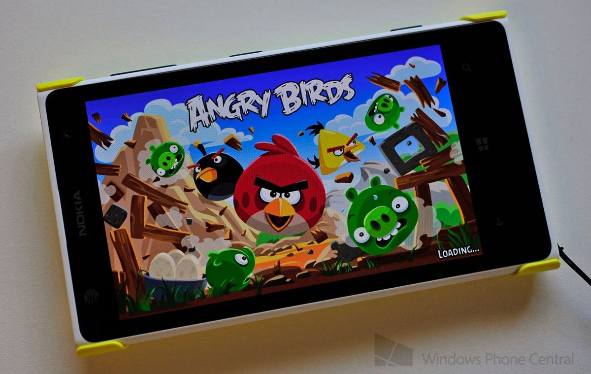 Angry Birds Classic for Windows Phone 8 adds 'Red’s Mighty Feathers ...