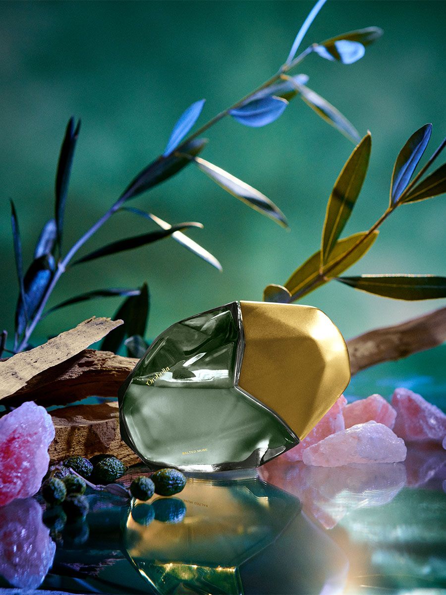 Everything to Know About Ôrəbella, Bella Hadid's New Fragrance Line ...