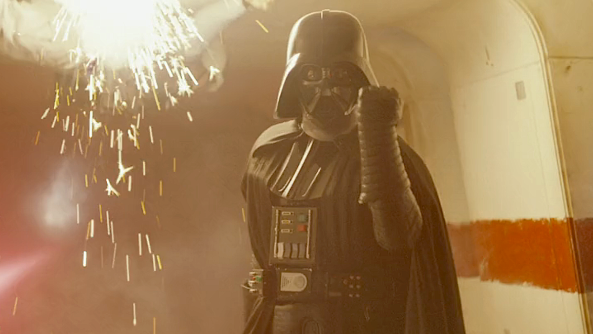 The Story Behind Darth Vader’s Incredible Rogue One Scene: Why It ...