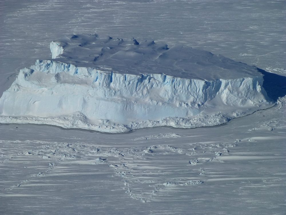 In Images: IceBridge Investigates Antarctica | Live Science