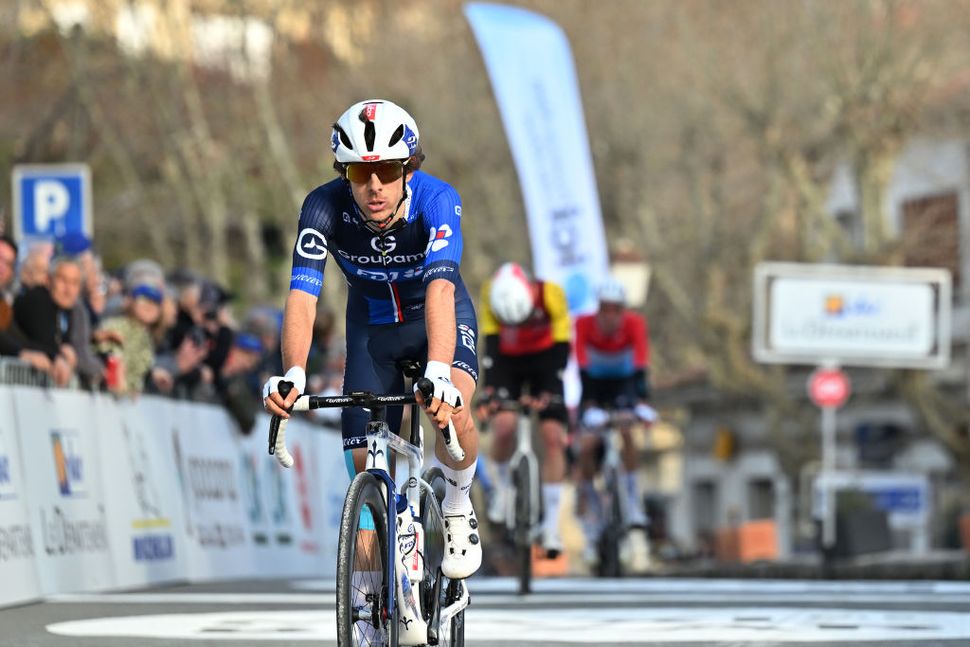 Tour du Jura Cycliste: Guillaume Martin outsprints Clément Berthet to ...