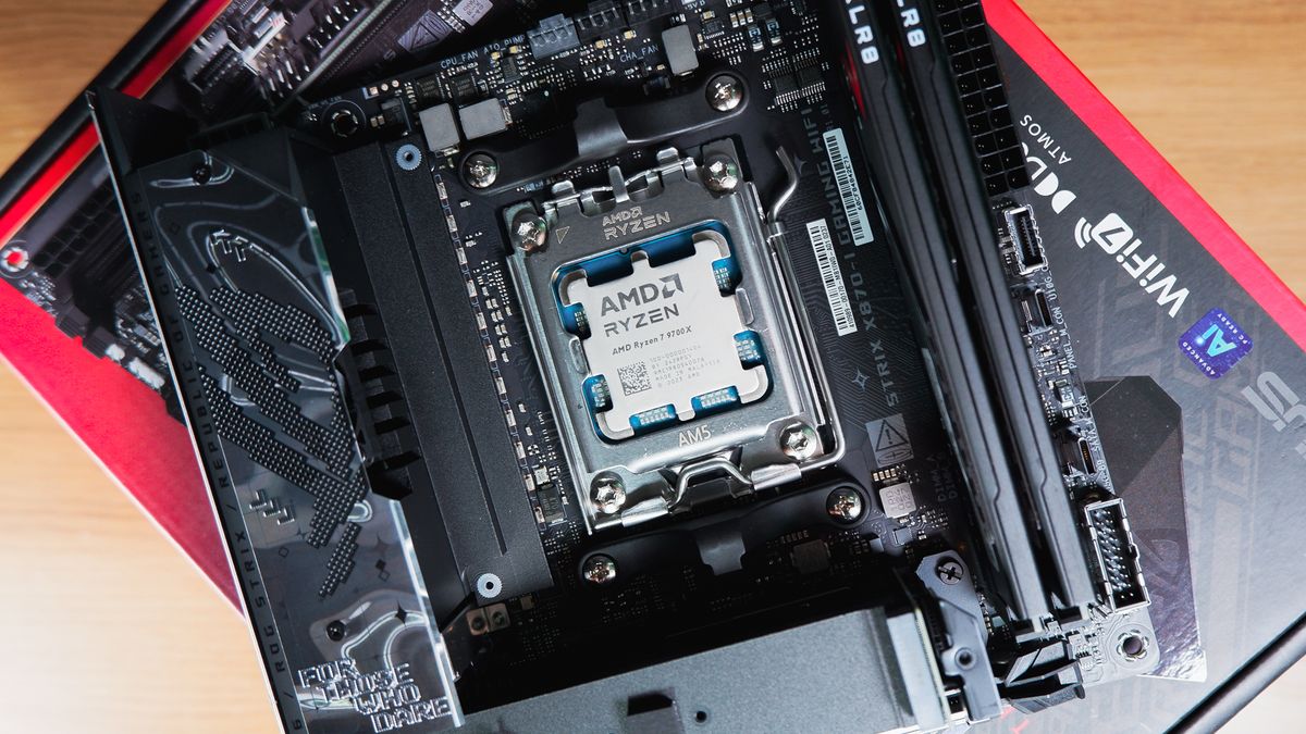 I finally built the mini PC I've been dreaming of and it made me ...