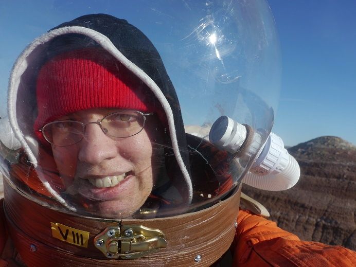 Space Reddit AMA @ 12 pm ET Today: Mock Mars Mission's Elizabeth Howell ...