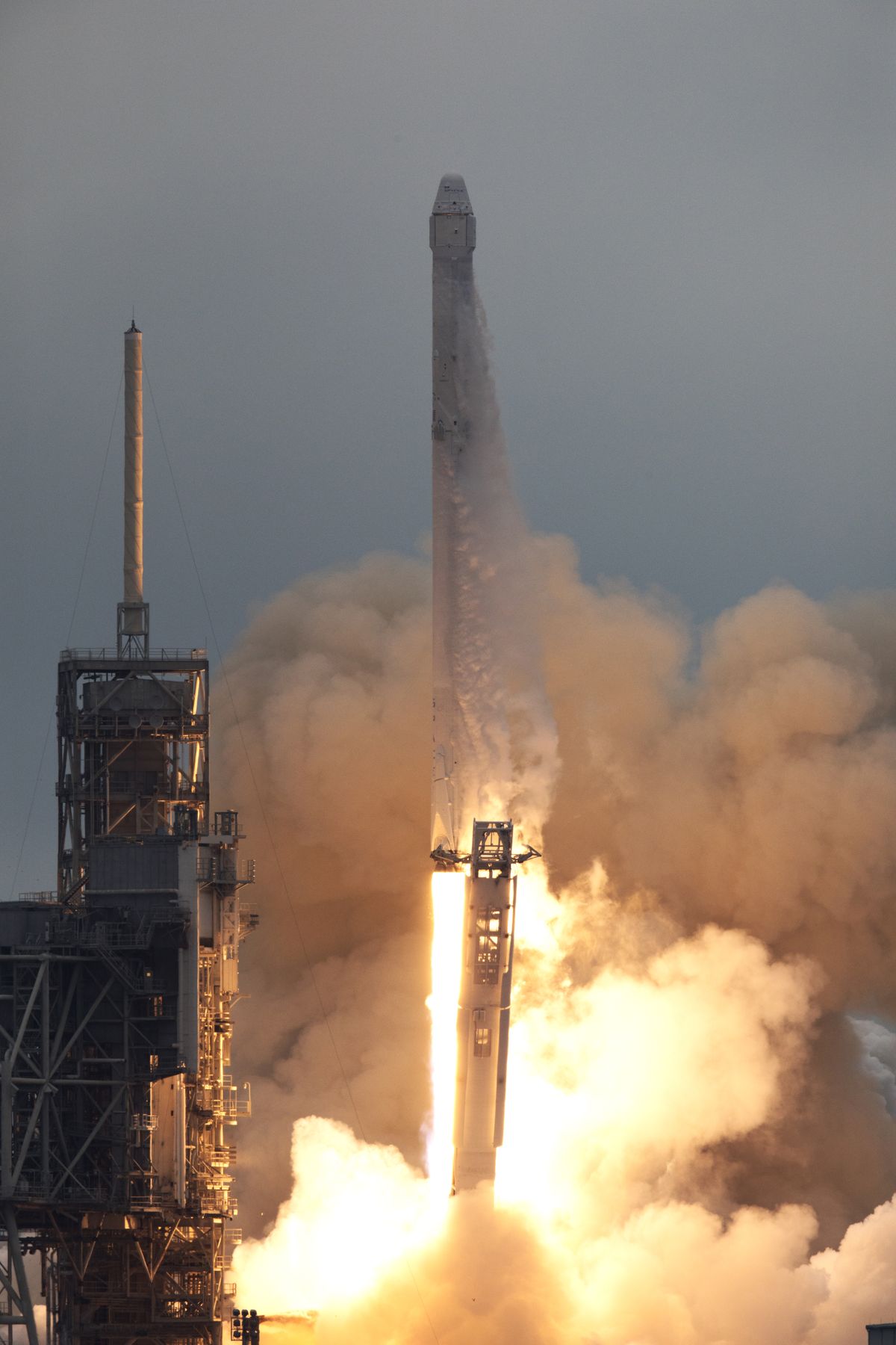In Photos: SpaceX's 1st Launch from NASA's Historic Pad 39A | Space