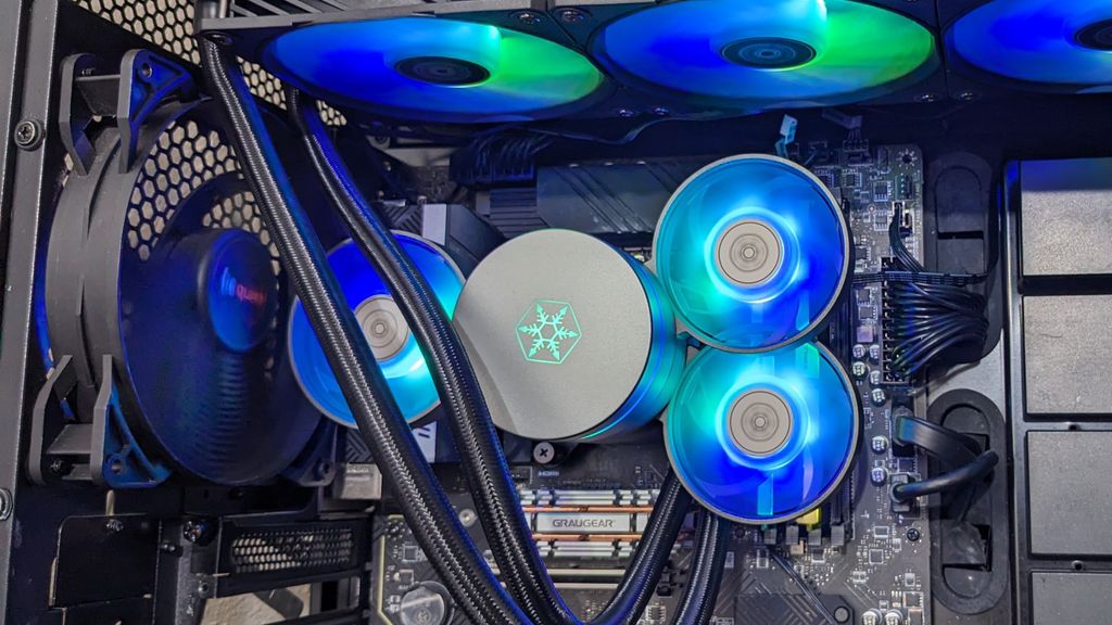 Silverstone IceMyst 360 and 240mm AIO Review: Unique VRM and RAM fans ...