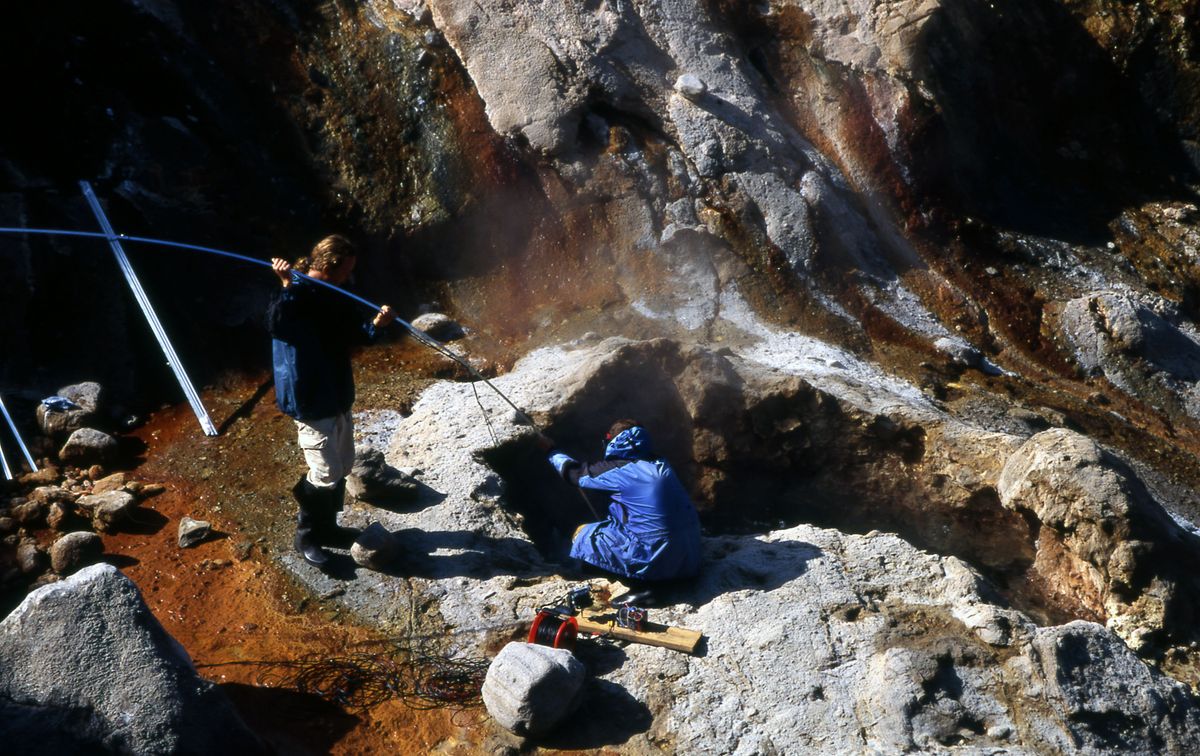 Geyser Video Shows How They Work | Geysers | Live Science