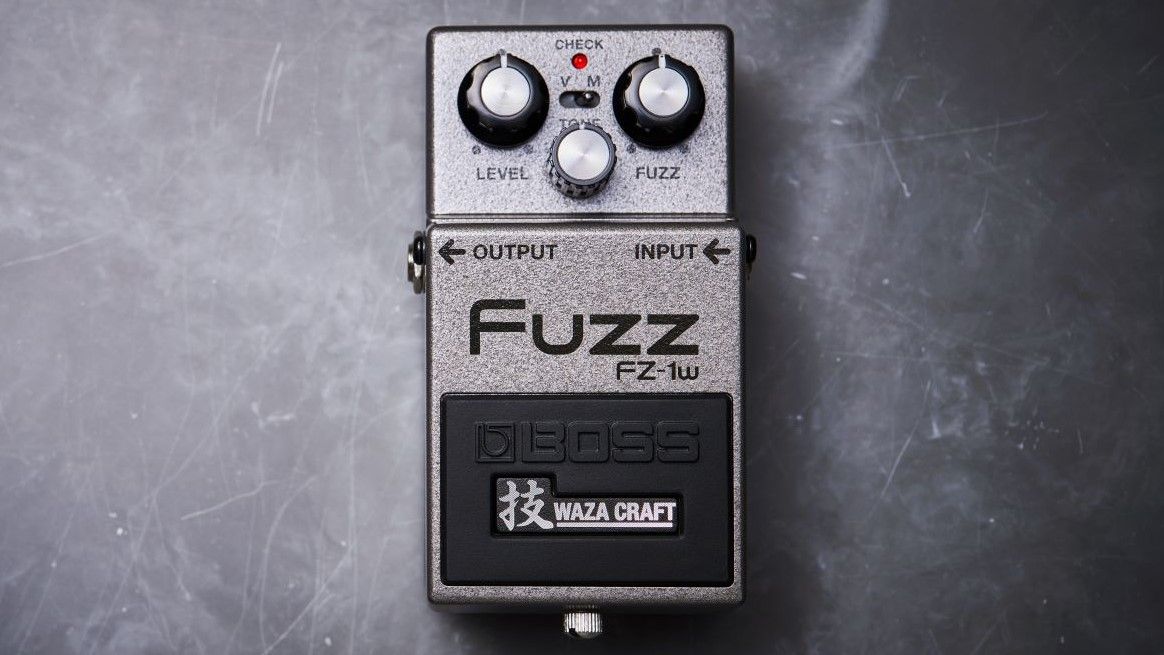 Boss Unveils New Vintage-Style Analog Fuzz Pedal for Guitarists – the ...