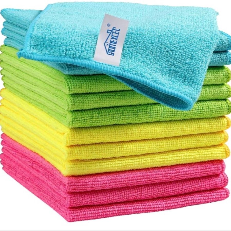 5 expert tips for painting straight lines without tape | Livingetc