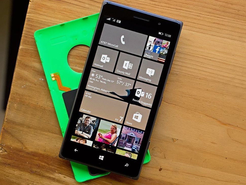 Confirmed - AT&T Lumia 830 does have Qi wireless charging support ...