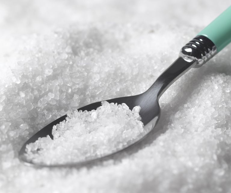 What kills maggots instantly? 8 simple solutions | Homes and Gardens