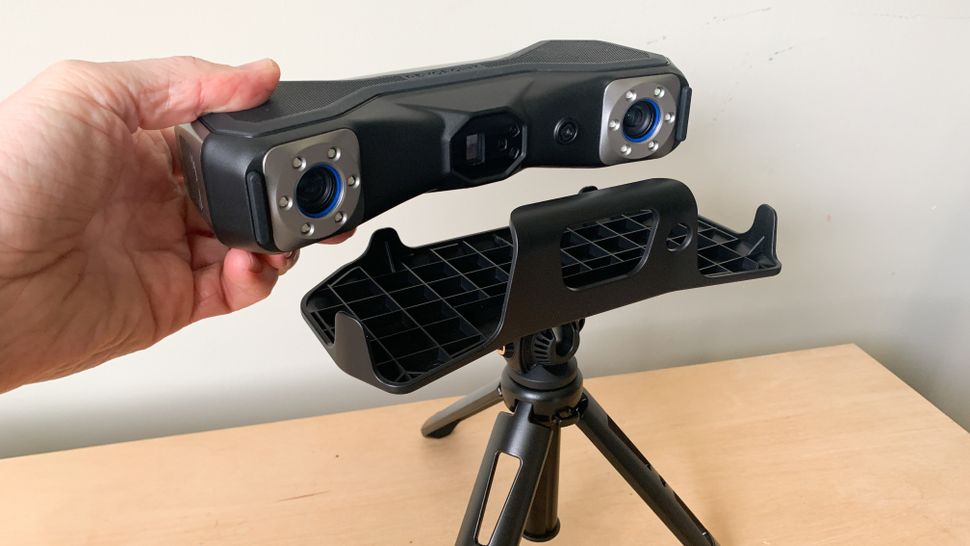 Revopoint MetroX review: could this be the end of scanning spray ...