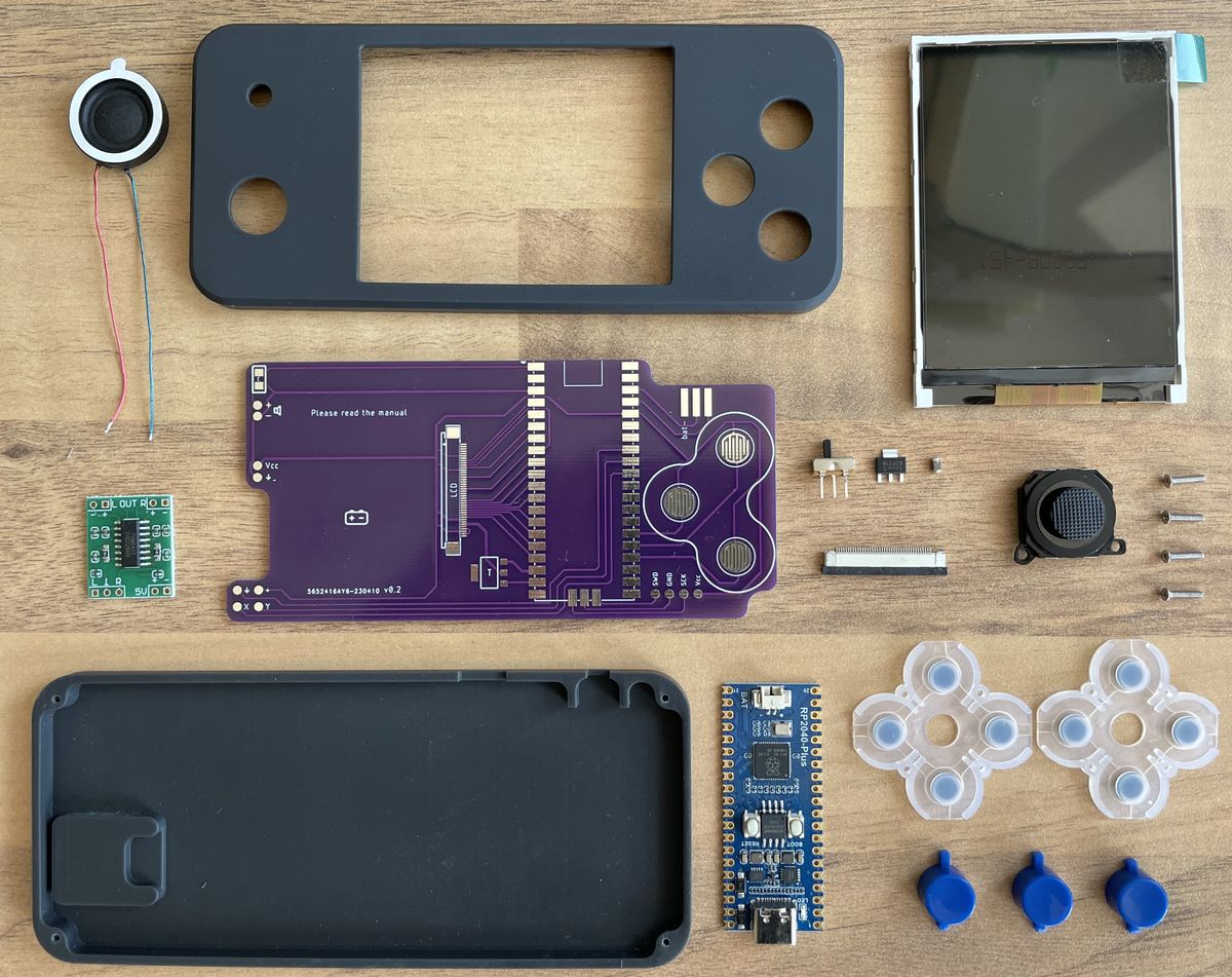 Raspberry Pi Pico Hero Handheld Emulates Sega Mega Drive | Tom's Hardware