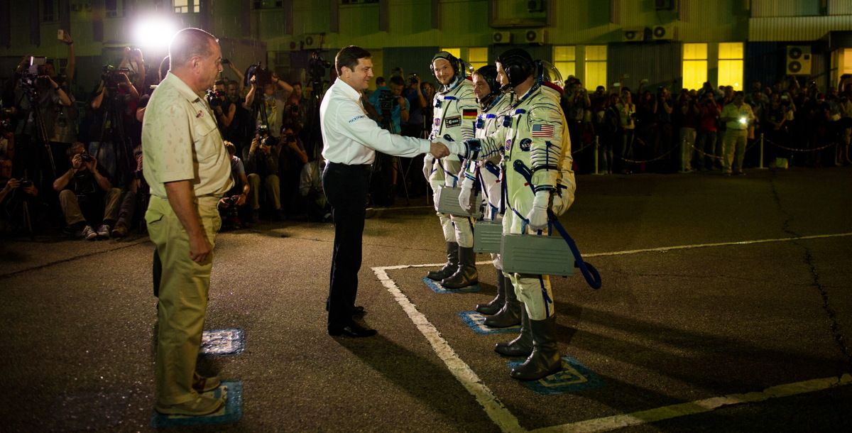 Soyuz Launch Photos: Expedition 40/41 Blasts Off to Space Station | Space