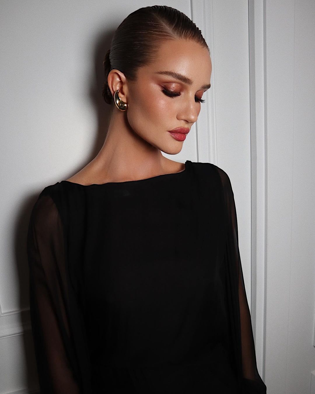 Every Product You Need to Create TikTok's "Jazz Club" Makeup | Who What ...