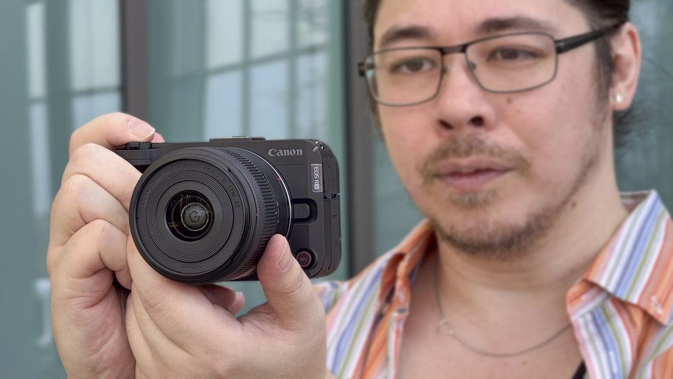 The Canon EOS R50 V makes me want a Nikon Z30 II more than ever ...