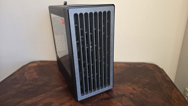 MetalFish Aquarium PC Case Gets Tested, Fish Get Underfloor Heating ...