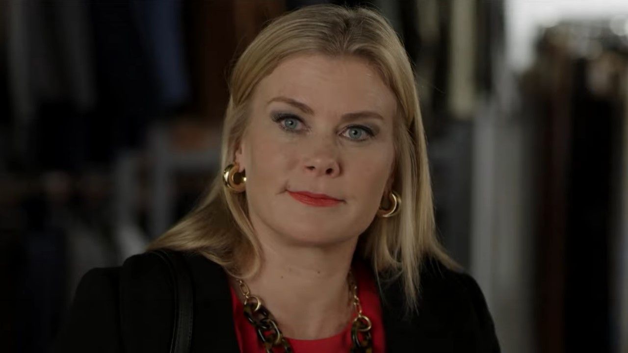 Hallmark Star Alison Sweeney Explains How She Ended Up Writing The New ...
