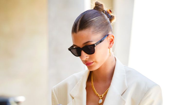 25 hair clips hairstyles to suit every length and texture | Woman & Home