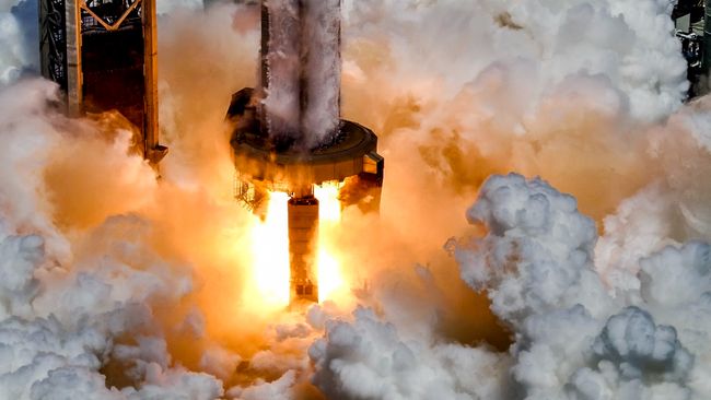 See more gorgeous photos of SpaceX's Starship engine test | Space