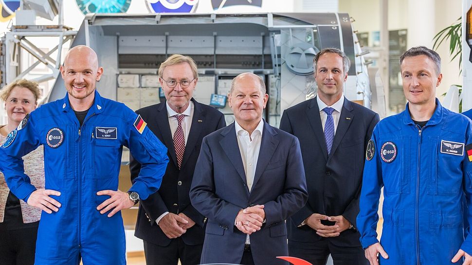 1st European to fly to the moon will be German | Space