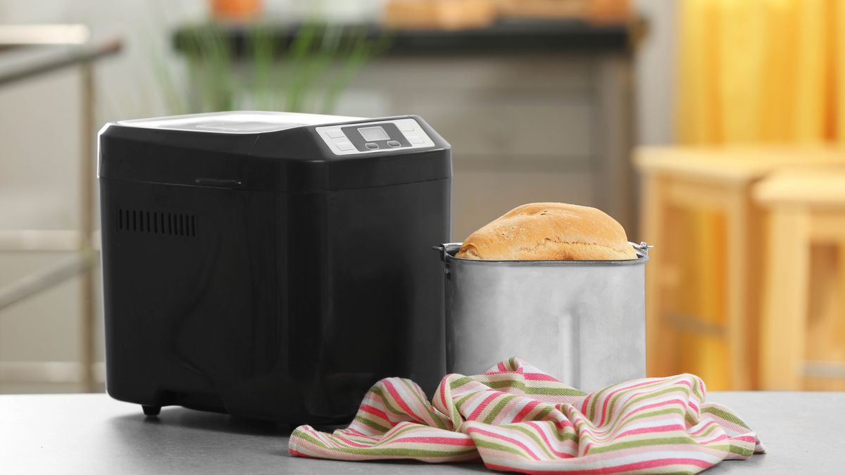8 bread maker mistakes you never knew you were making | Tom's Guide