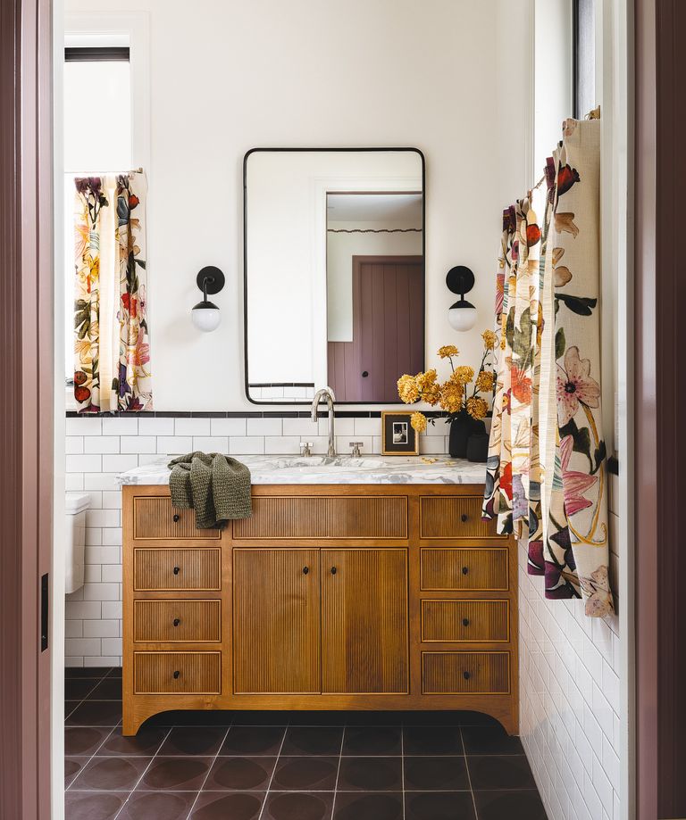 Textured bathroom wall ideas: 10 imaginative treatments | Homes and Gardens